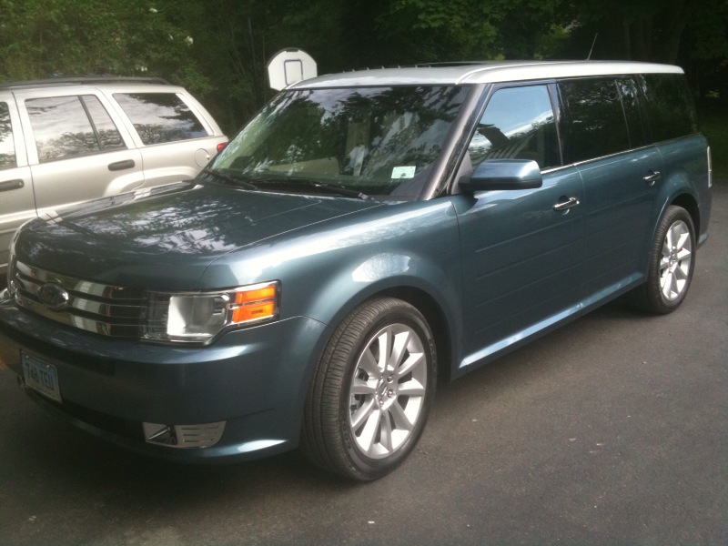 Has anyone paid to make their single-color Flex two-tone? - Ford Flex Forum